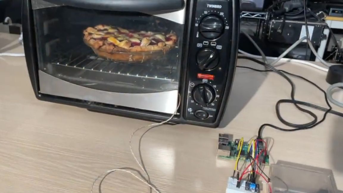 Tasty Raspberry Pi Project Cooks Up Actual Raspberry Pie | Tom's Hardware