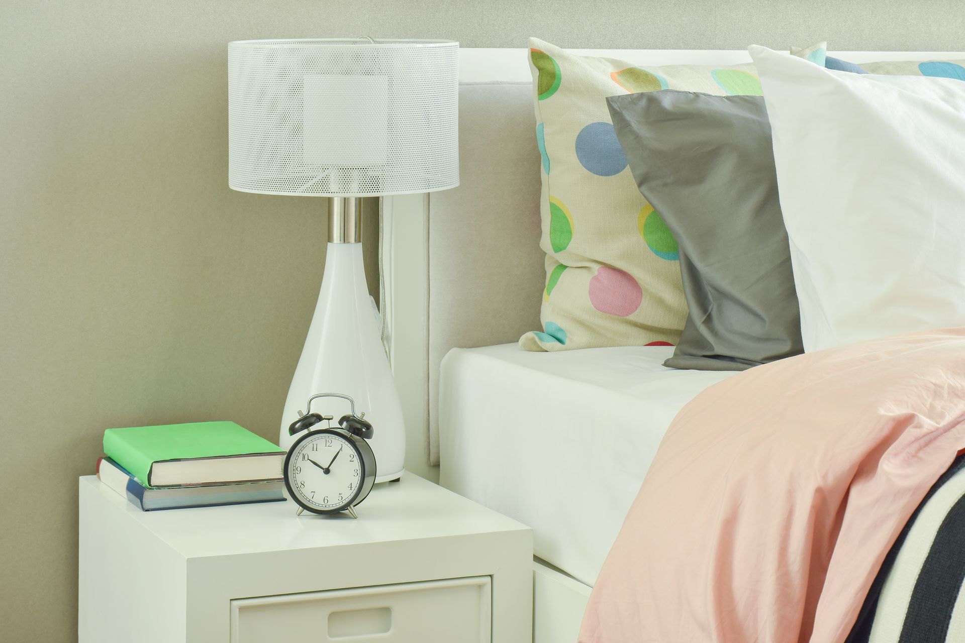 5 perfect dorm room accessories | The Week