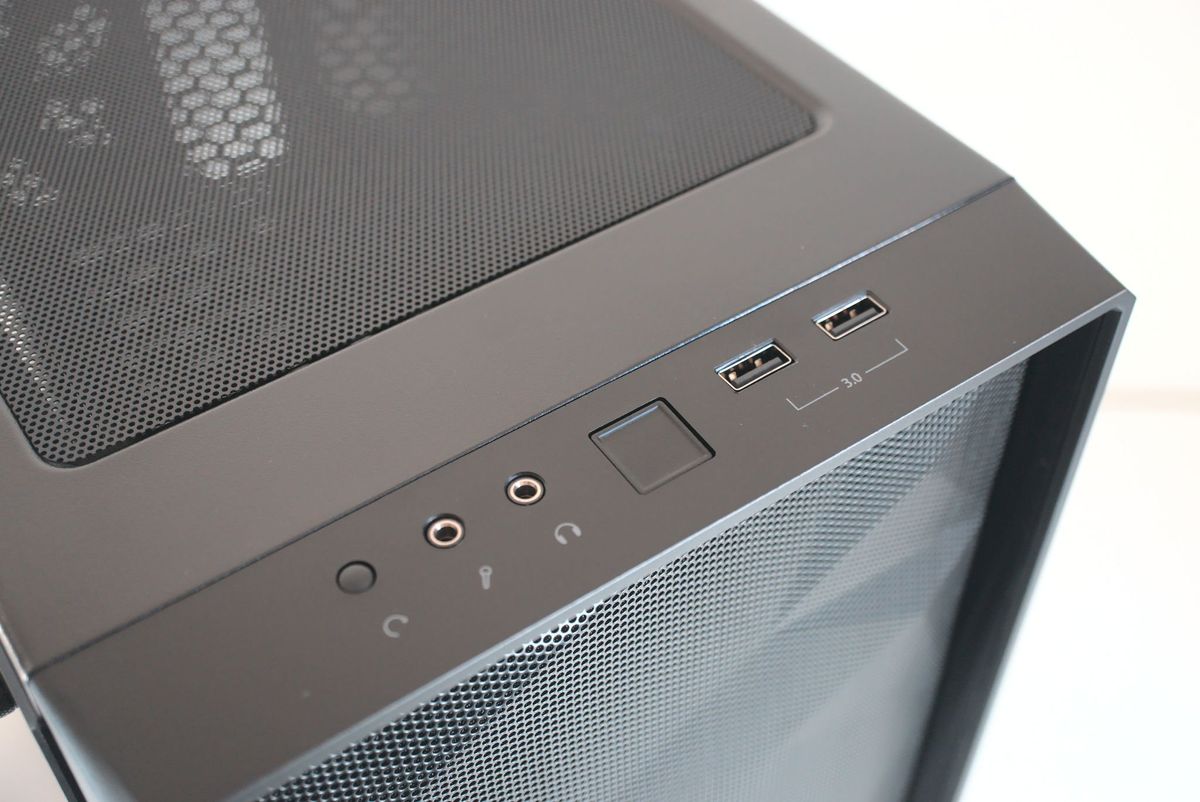 Fractal Design Meshify C review: This affordable PC case is a winner ...
