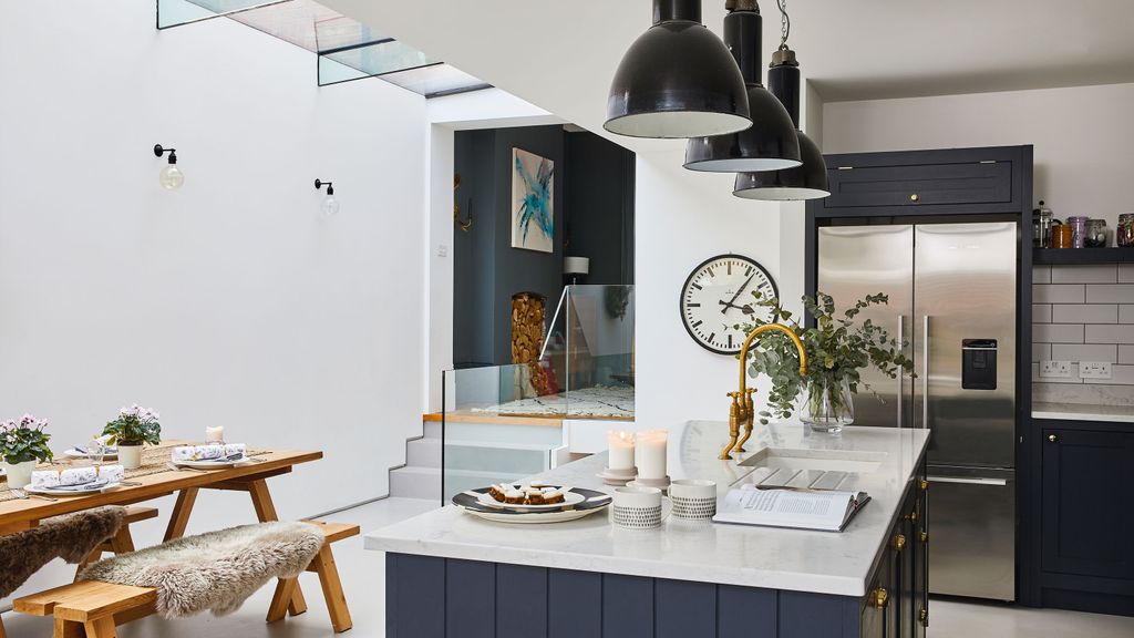 Where should a refrigerator be placed? Expert advice on the perfect placement | Homes and Gardens