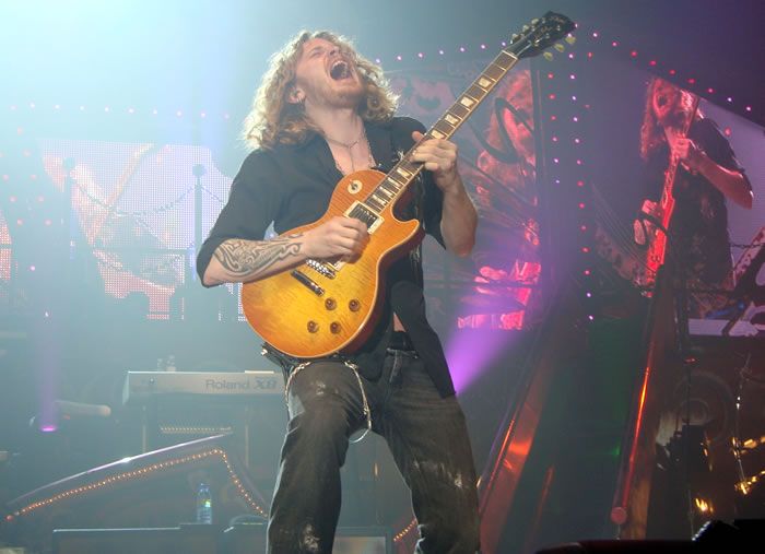 Guitarist Justin Derrico Talks Musicians Institute and Life as Part of ...