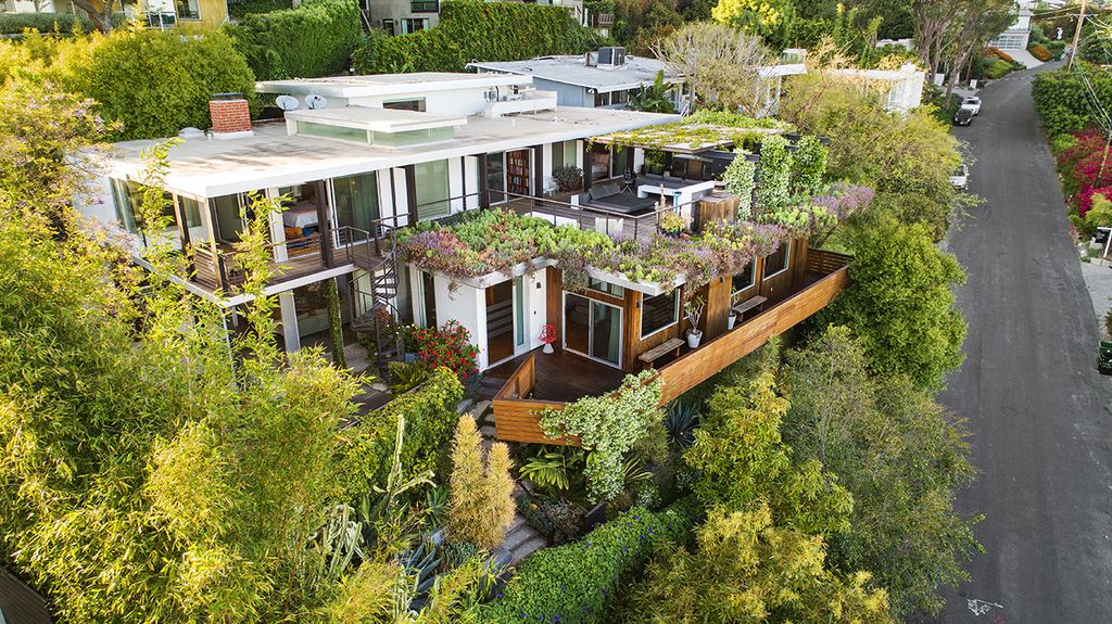 6 charming homes built in the 1950s | The Week