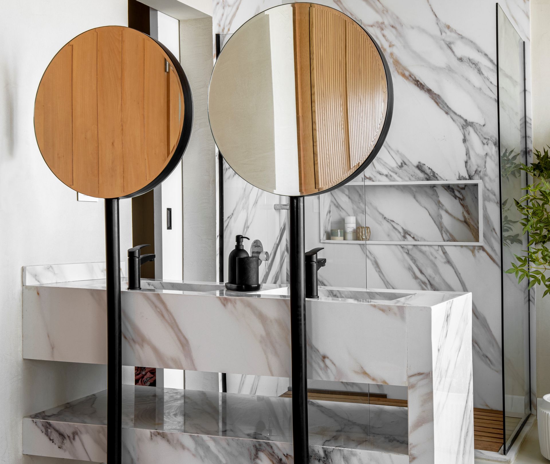 The freestanding basins trend frees up your bathroom floor | Livingetc