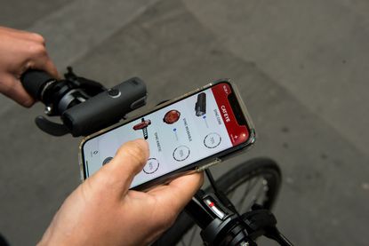 Cateye unveils synchronised lights and a commuter computer | Cycling Weekly