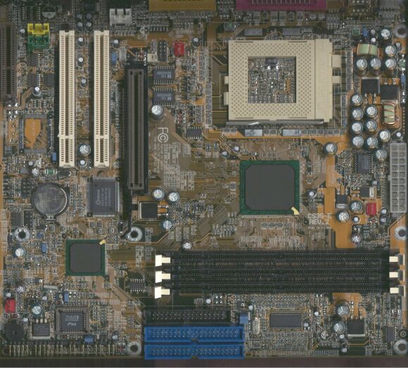 DFI CS35-EC - Heir To The BX: 18 Pentium III Motherboards Using The 815 ...