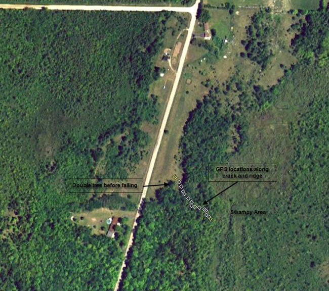 Photos: Giant Crack in Earth Pops Up in Michigan | Live Science