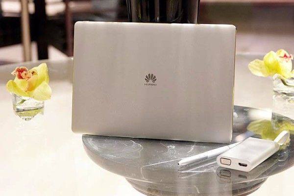 Hands-on with the MateBook: Huawei's First Windows 2-in-1 | Laptop Mag