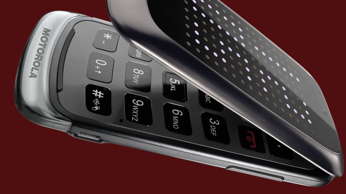 Motorola Gleam+ launched for smartphone naysayers | TechRadar