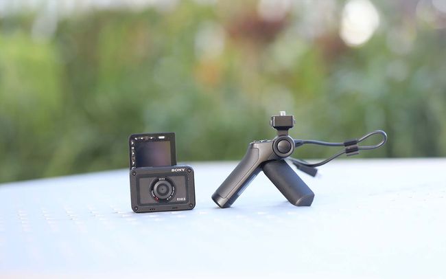 Sony RX0 II Action Camera Review: Twice the Price, Half as Good | Tom's ...
