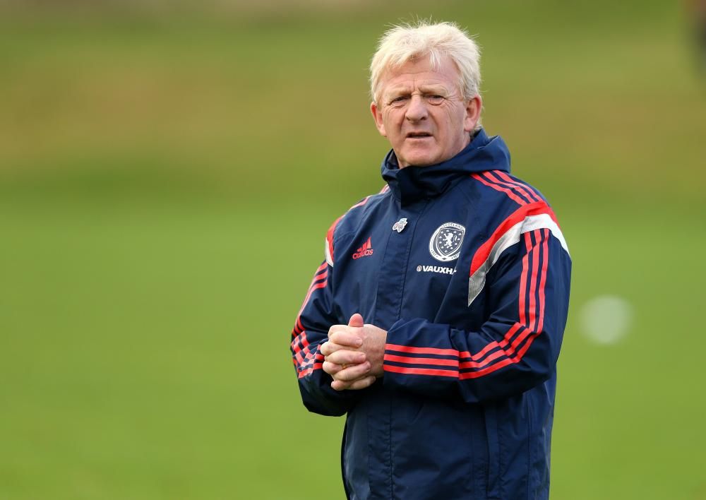 Strachan keeps faith with Scotland starters | FourFourTwo