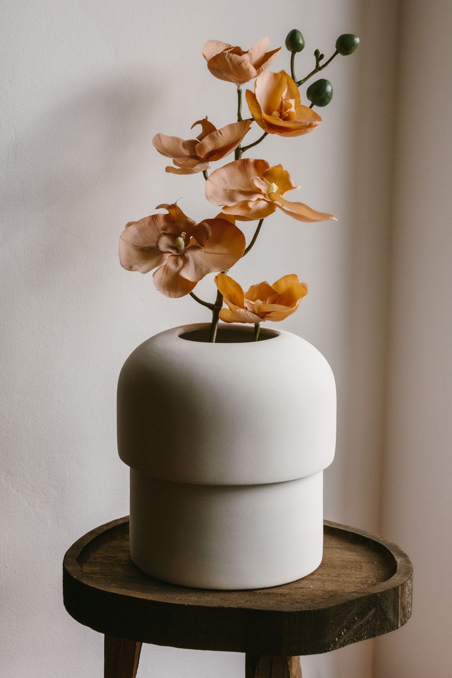 Kunokaiku urns are created as everyday domestic objects | Wallpaper*