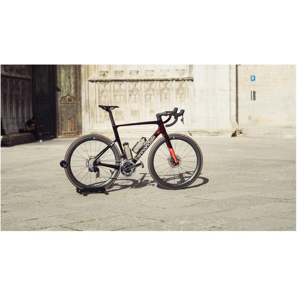 Best lightweight bikes: Our pick of the lightest climbing bikes ...