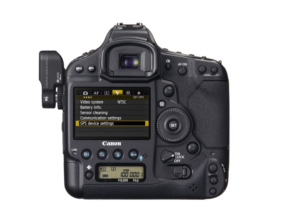 Nikon D4 vs. Canon EOS 1DX | TechRadar