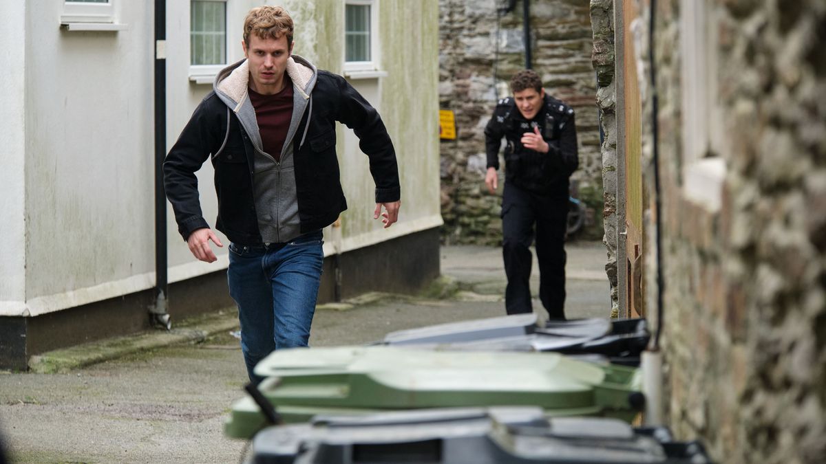Beyond Paradise season 3 ending explained: The devil's in the detail ...