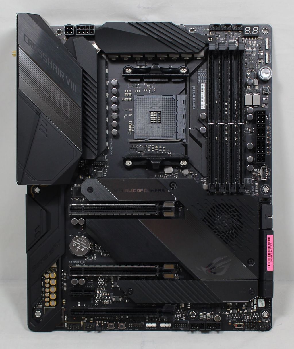 Asus X570 ROG Crosshair VIII Hero Wi-Fi Review: Mid-Range Menagerie ...