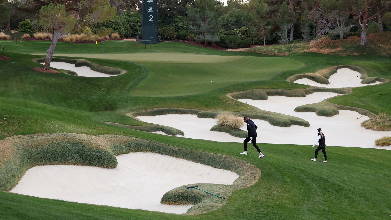 Scheffler And McIlroy Ease To Victory Over DeChambeau And Koepka At The ...