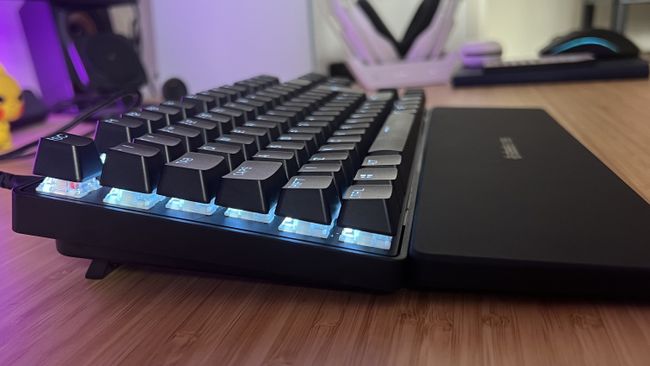 The Naya Create is the most cursed keyboard I've tried so far, but ...