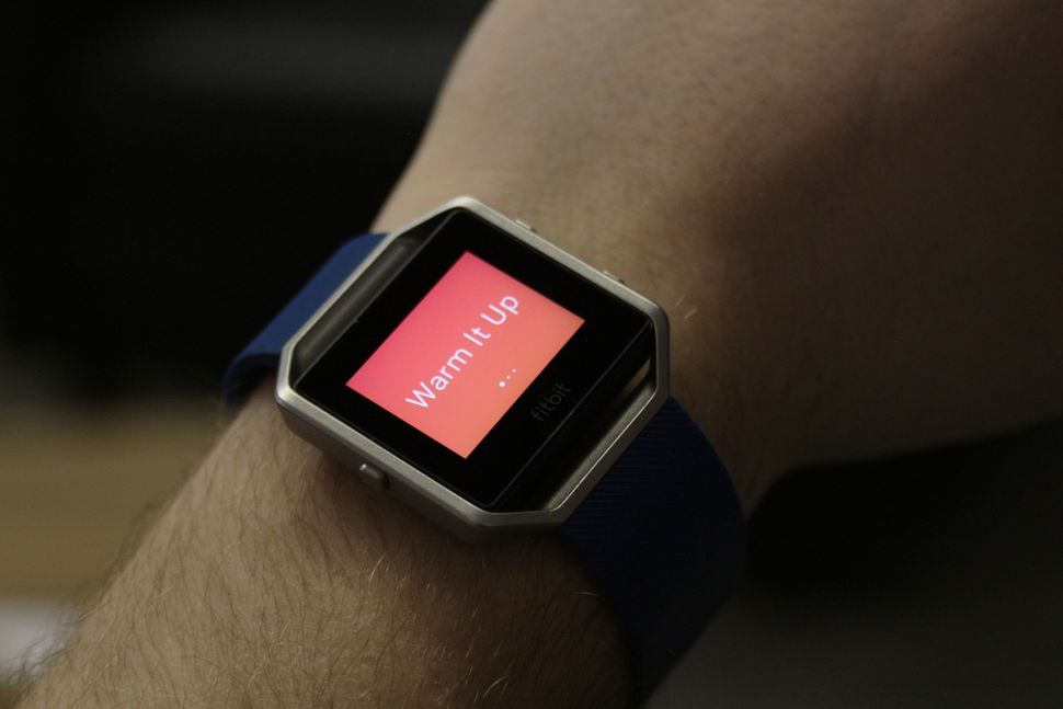 Using Fitstar on the Fitbit Blaze | iMore