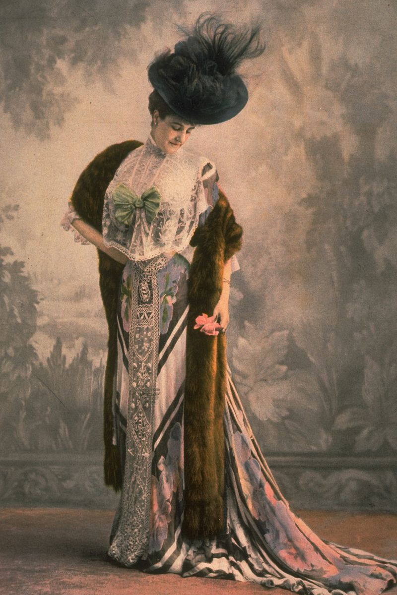 What People Were Wearing the Year You Were Born | 100+ Years of Fashion ...