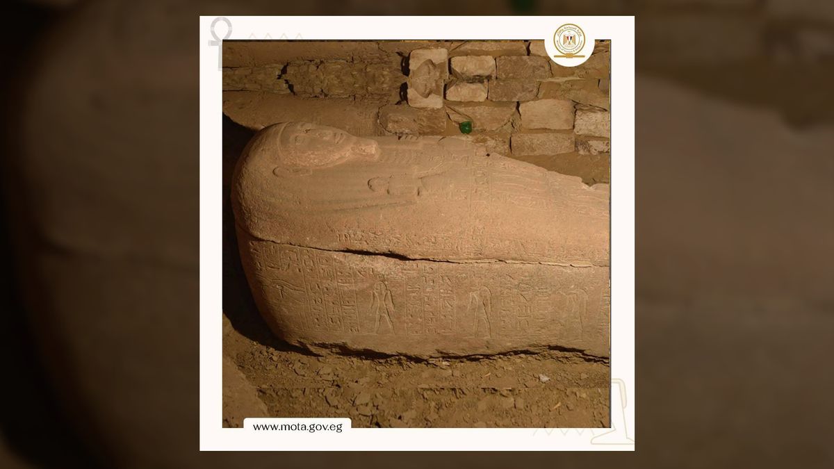 3,300-year-old pink granite sarcophagus of Egyptian 'pyramid keeper ...