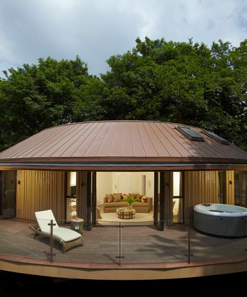 Blue Forest and Chewton Glen create a spectacular treehouse for the RHS ...