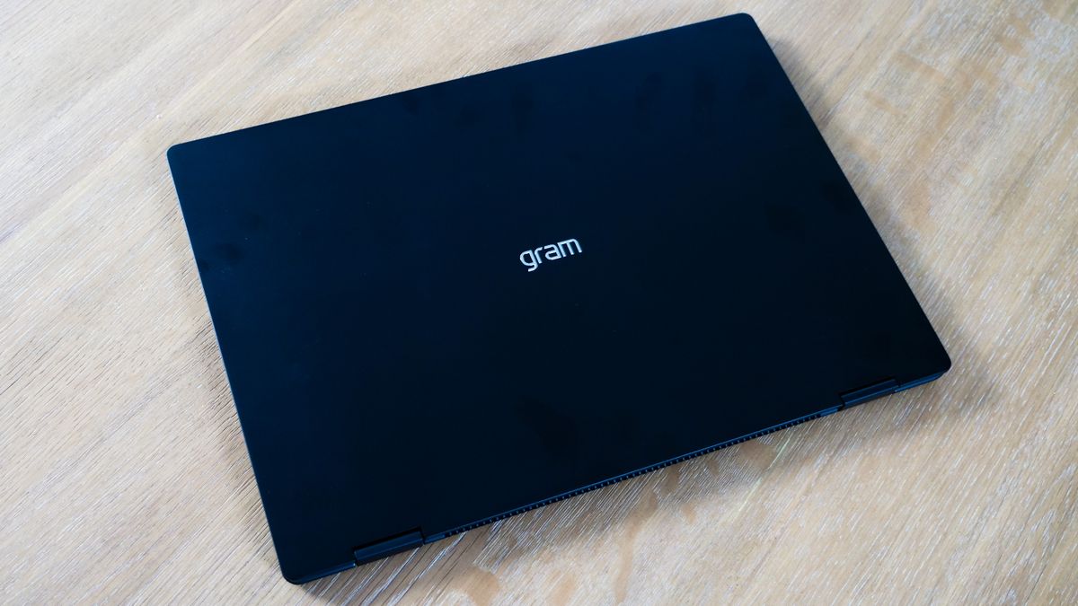LG Gram Pro 16 2-in-1 (16T90SP) review: Is the world’s lightest 16-inch ...