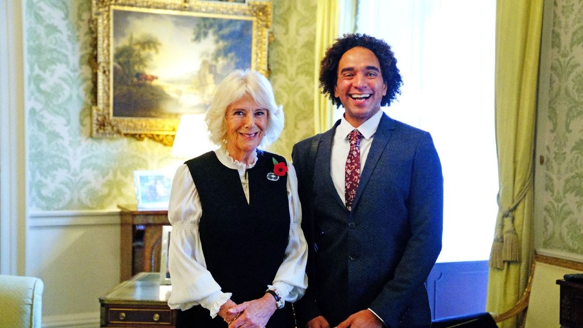 The unique detail in Camilla's stunning art deco brooch | Woman & Home