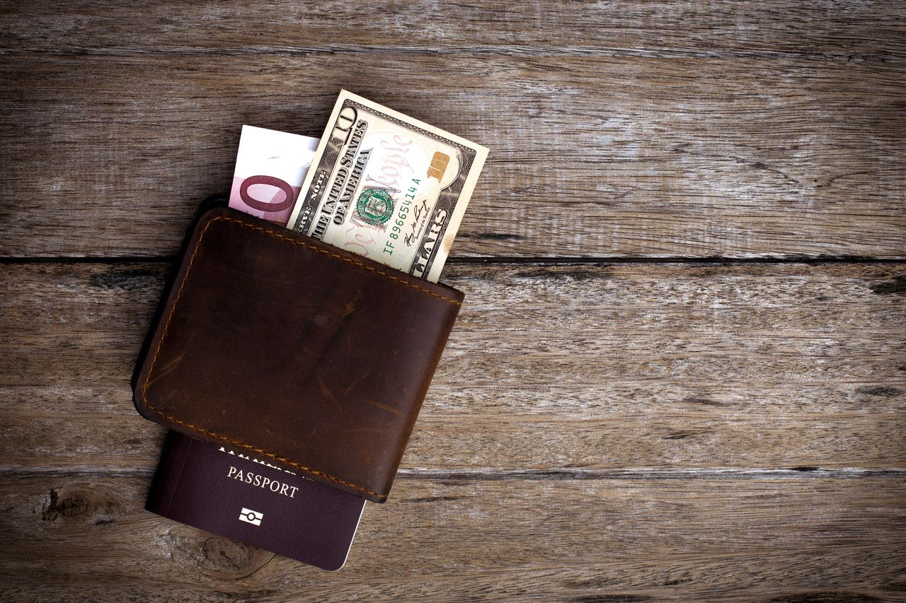 10 Worst Things to Keep in Your Wallet | Kiplinger