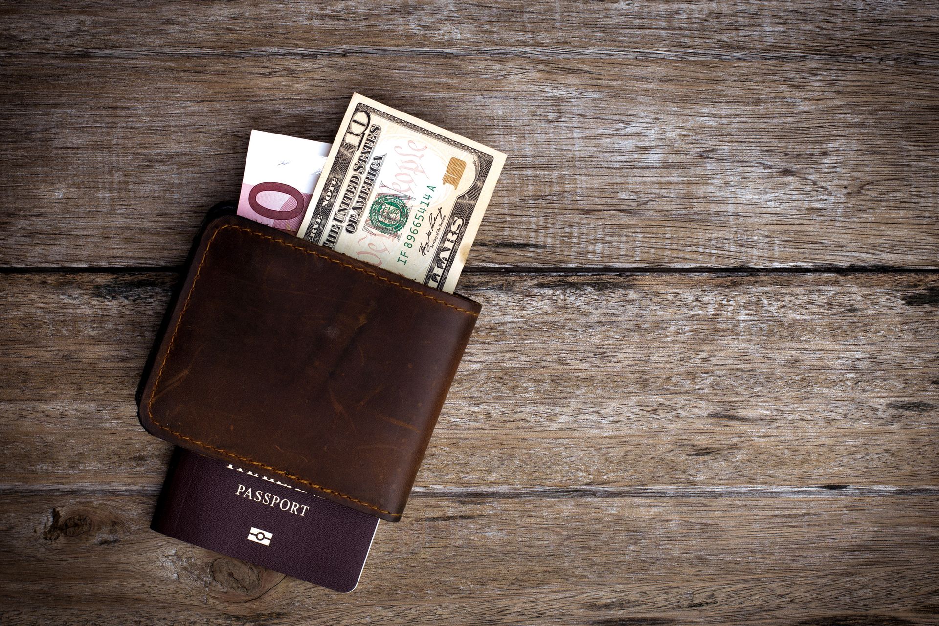 10 Worst Things to Keep in Your Wallet | Kiplinger
