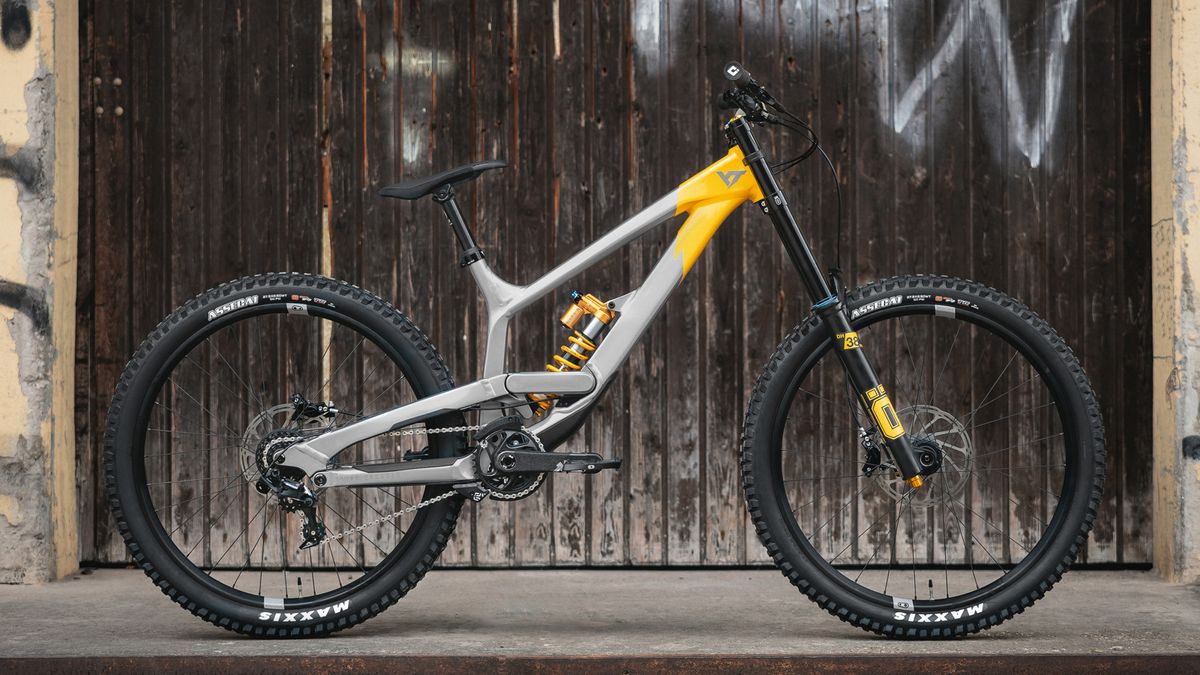 YT Industries decks out its trail, enduro, and downhill bikes with ...