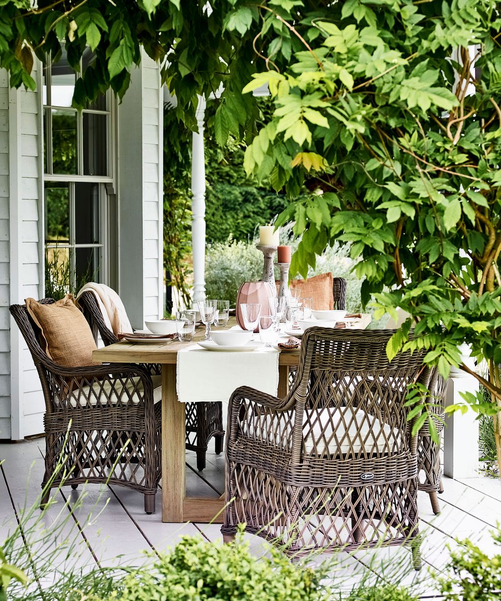 Outdoor dining ideas: 21 ways to enjoy al fresco feasting | Country