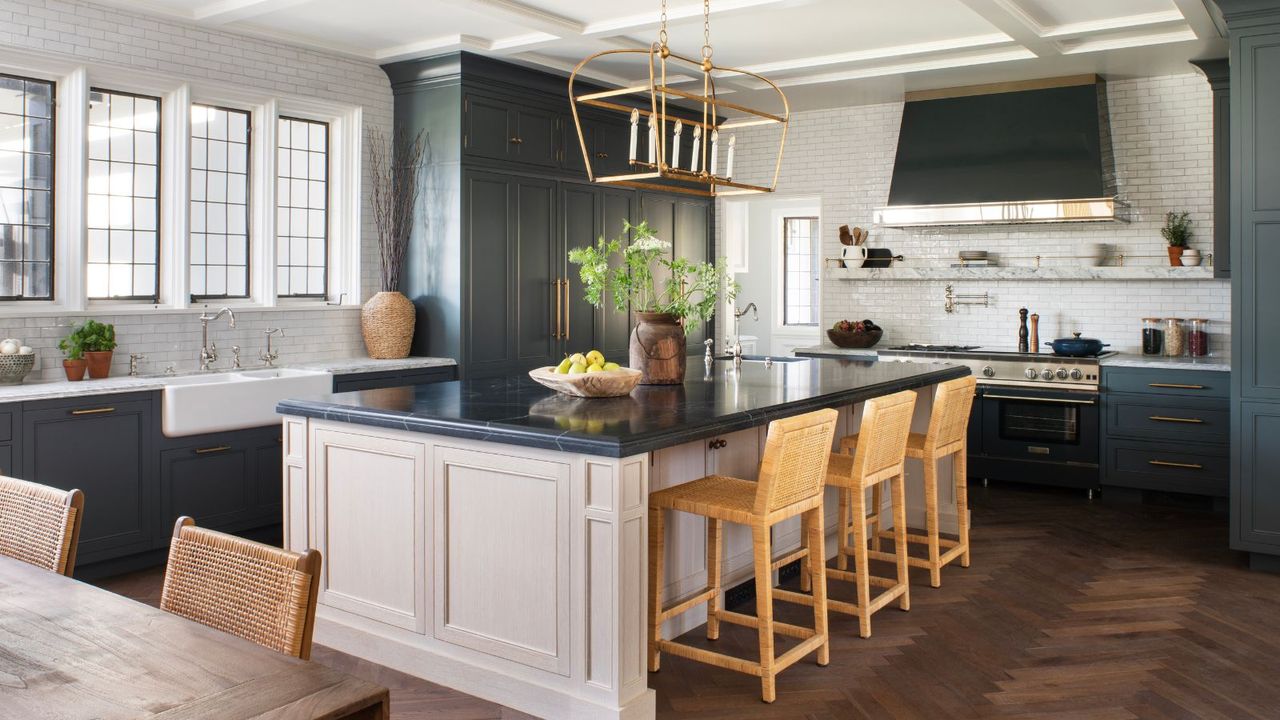 Chef's kitchens: 10 ways to create a kitchen fit for a chef | Homes and ...