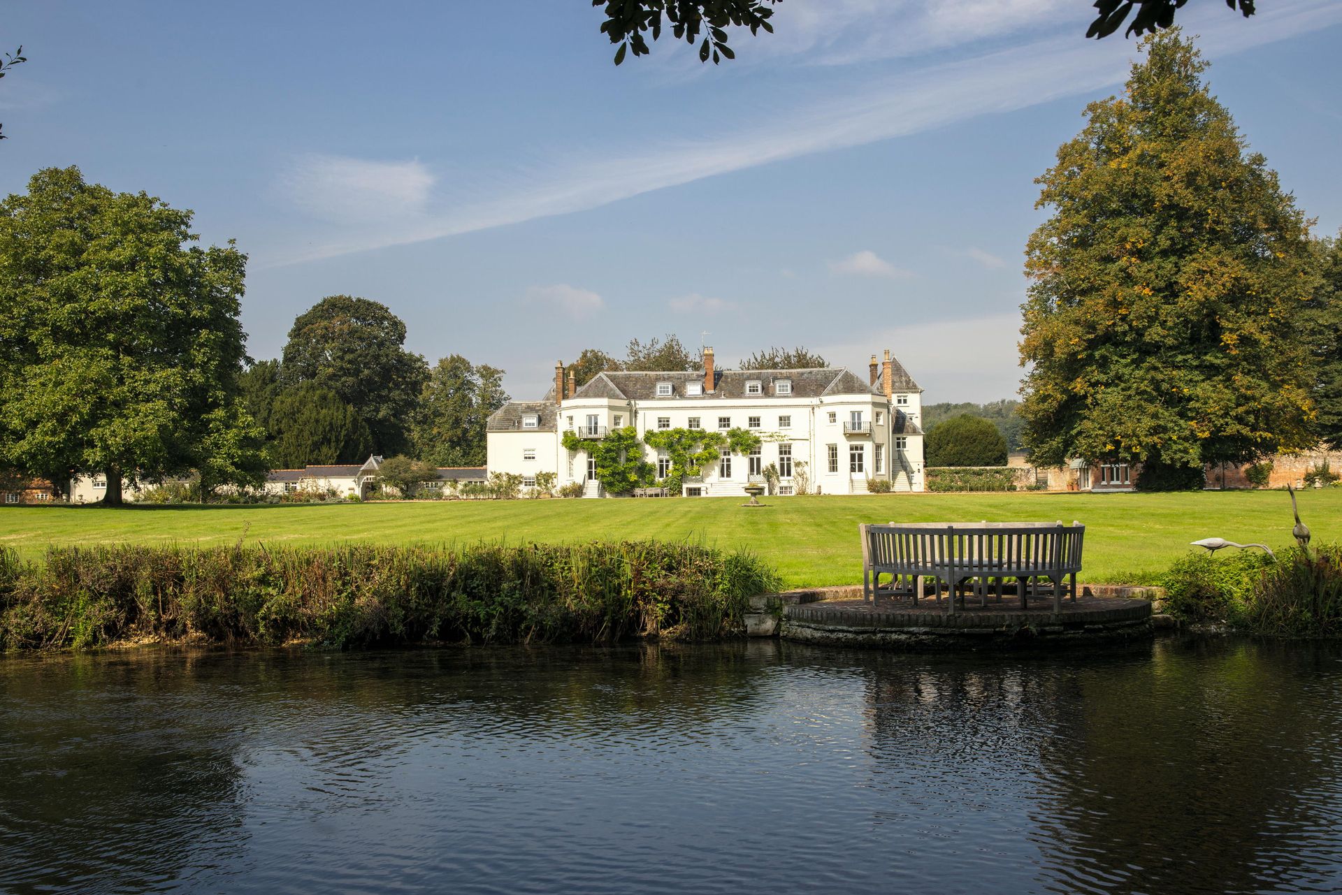The Hampshire home of a Victoria Cross-winning British WWI ace fighter ...