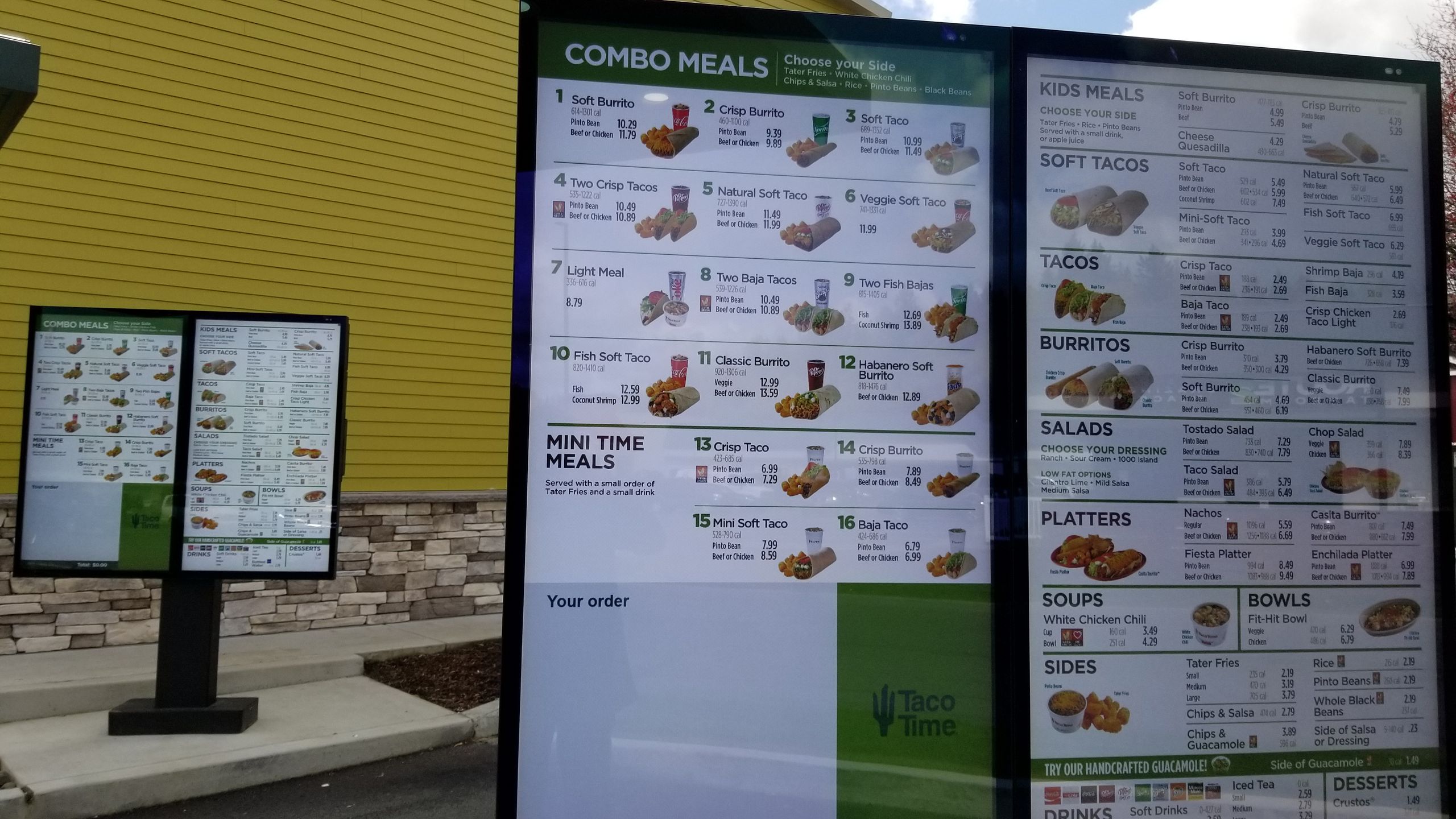 Brightening Up Drive-Thru Lines at QSRs Simplified with LG Displays ...