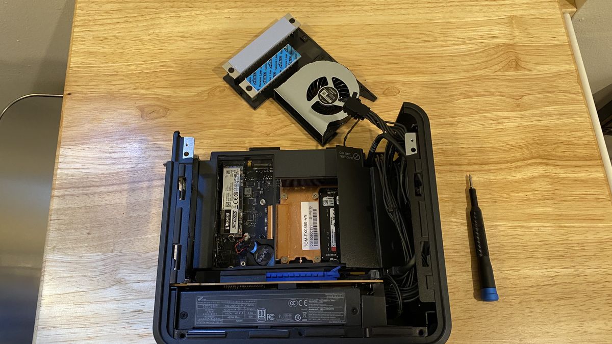 Intel NUC 9 Extreme Kit (Ghost Canyon) Review: In Its Compute Element ...