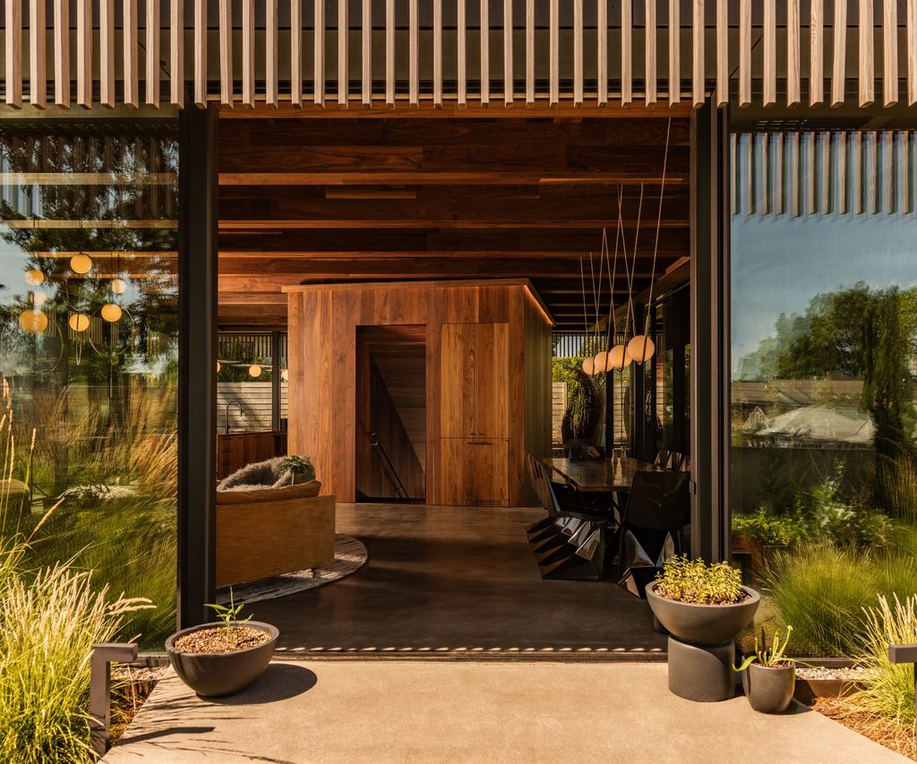 Explore a glass-walled modernist home that's full of surprises | Homes ...