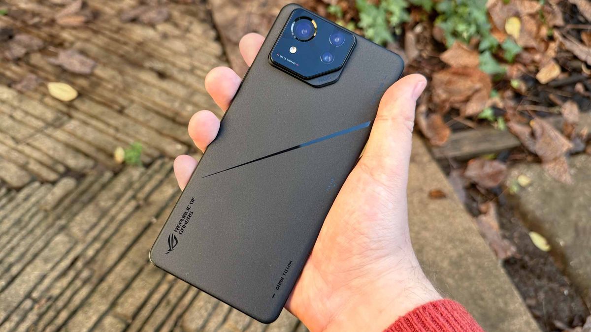 Asus ROG Phone 8 Pro hands-on: The gaming phone grows up | Tom's Guide