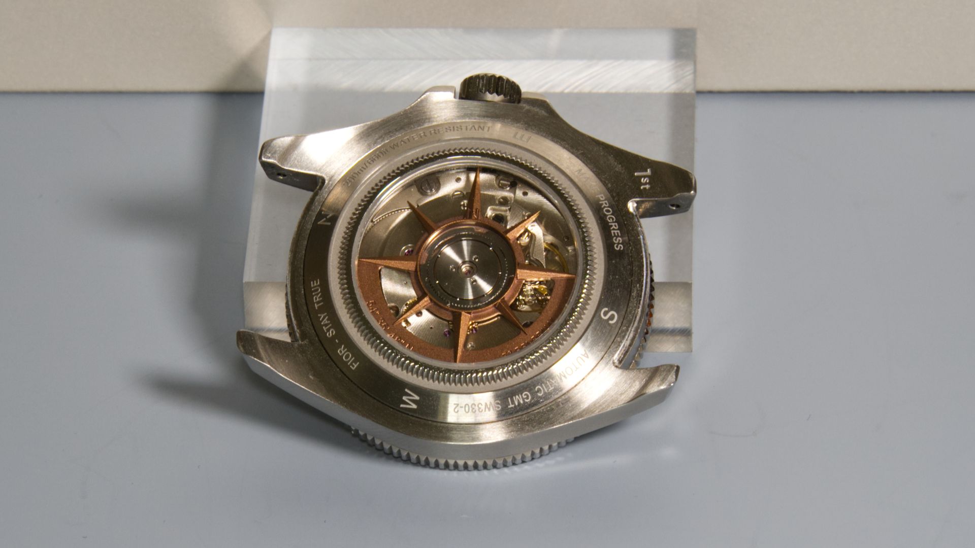 A Week on the Wrist with the Nomadic Fior 555 – a killer GMT watch with ...