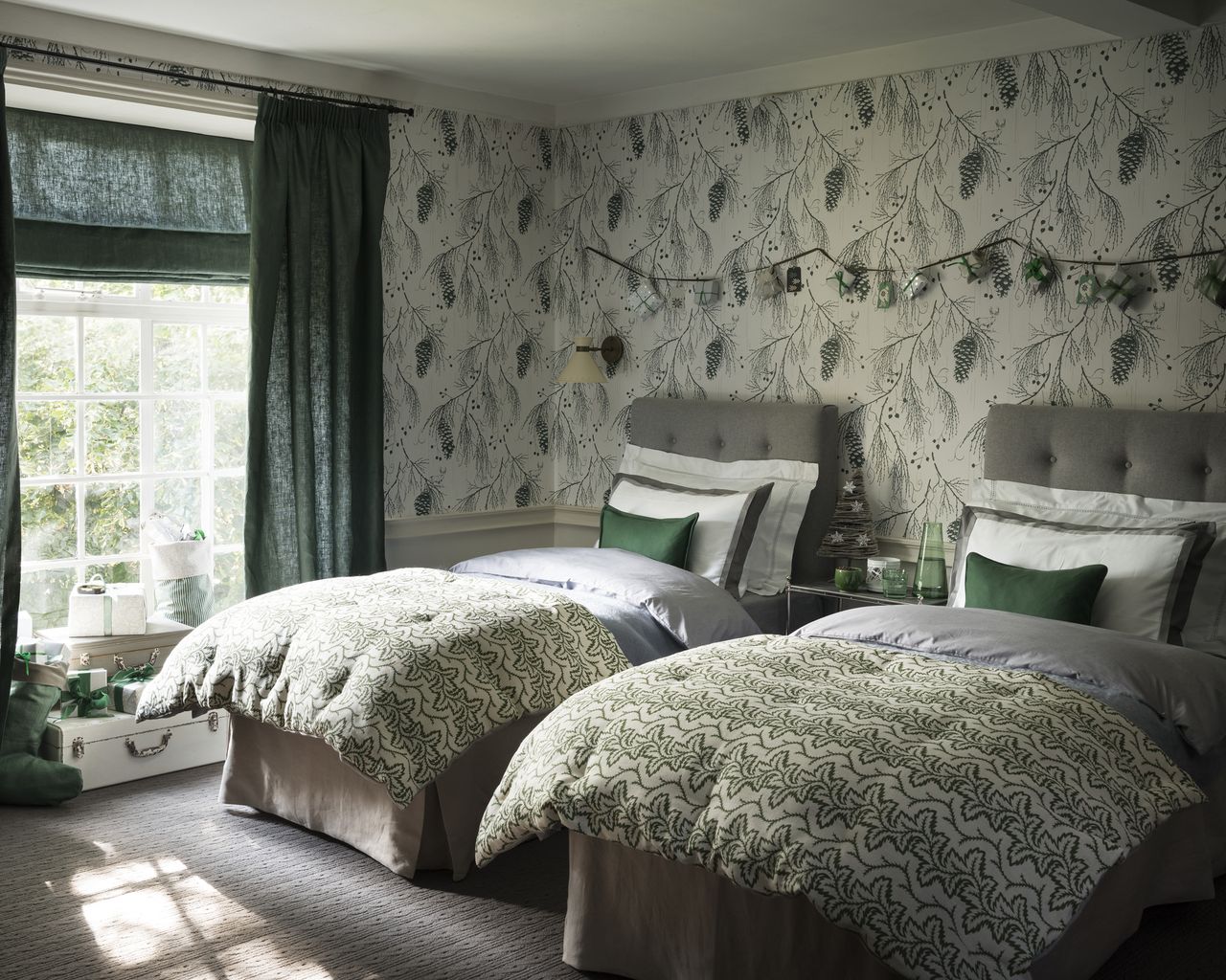 Green bedroom ideas: 15 ways to use nature's finest color | Homes and ...