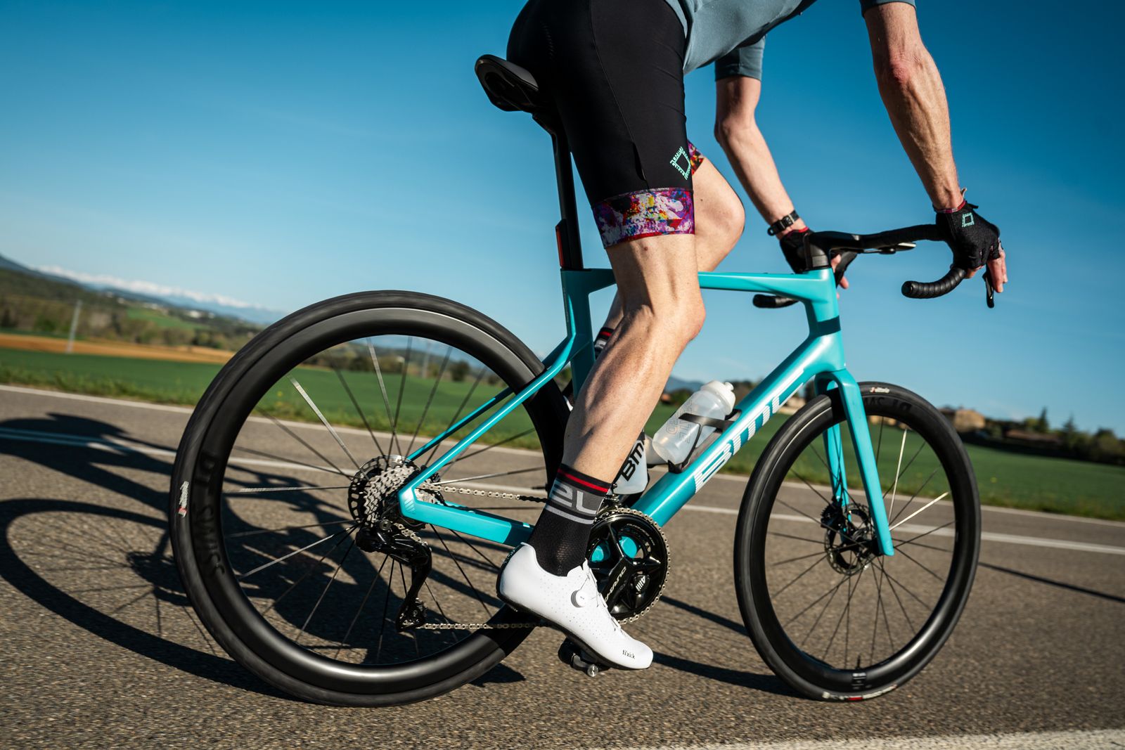 Can one bike do it all? BMC unveils next gen Roadmachine family that ...