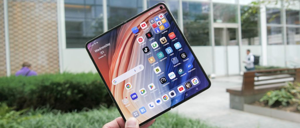 OnePlus Open review: An ambitious foldable phone filled with surprises ...
