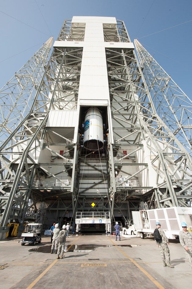 Launch Photos: US Air Force's Wideband Global SATCOM 7 Blasts Off: Page ...