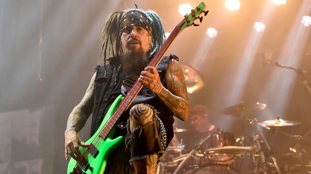 Korn's Fieldy: "I want it to be an almost percussion-sounding ...