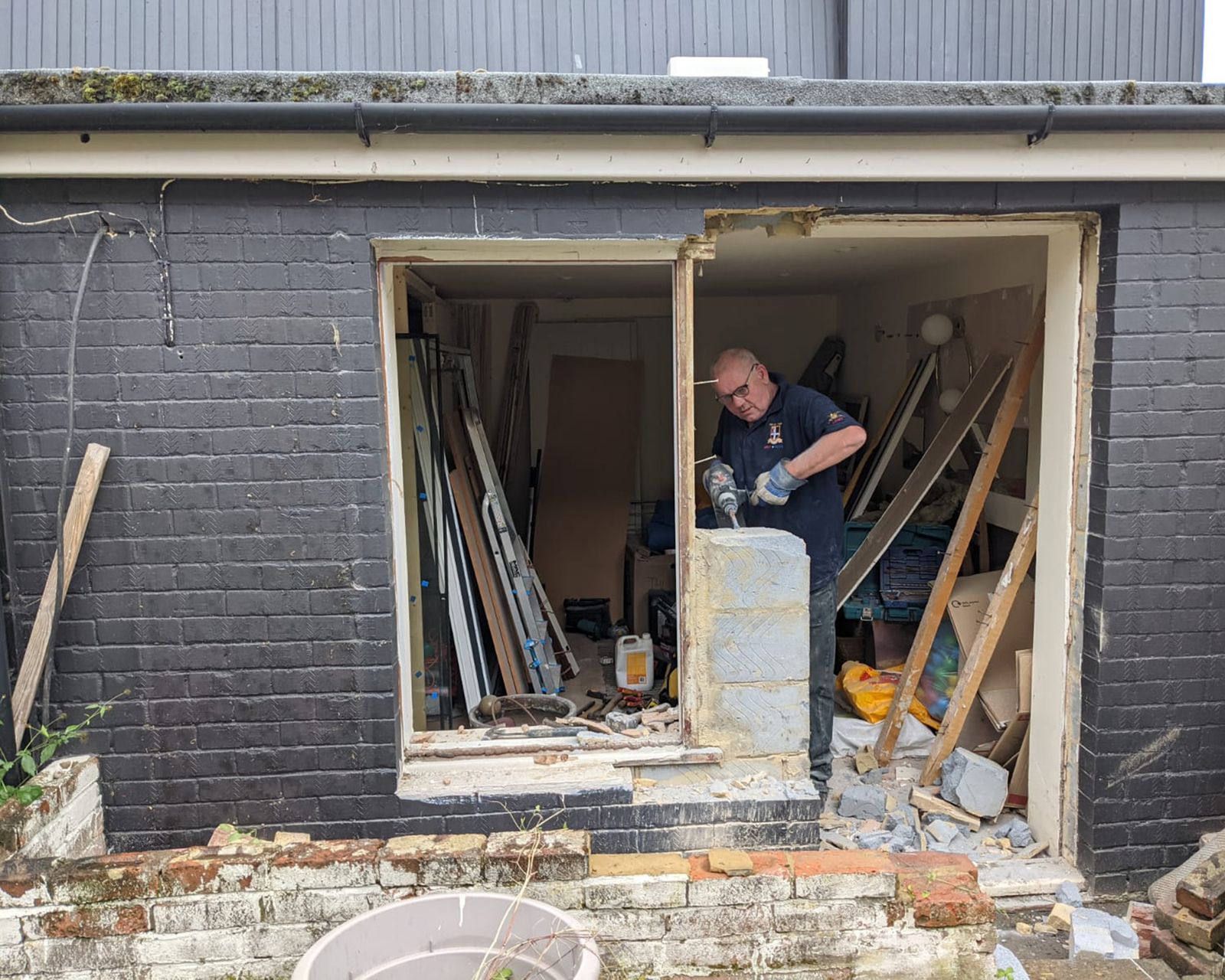 Installing sliding patio doors: a step-by-step guide | Real Homes