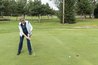 Claw Grip For Putting: How It Works And Why Many Pros Use It | Golf Monthly