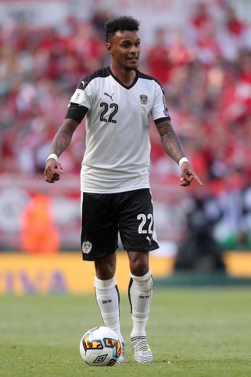 Newcastle ‘discussing Lazaro loan deal with Inter’ | FourFourTwo