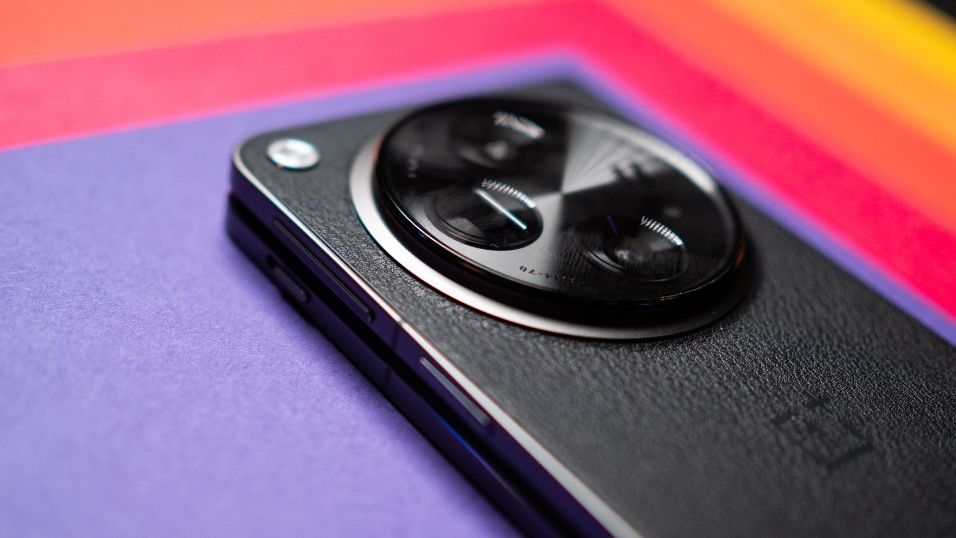 OnePlus Open update refines security and customization in OxygenOS 15 | Android Central