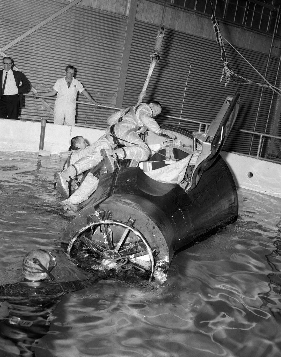 Gemini IV: Inside NASA's First Spacewalk Mission (Photos) | Space