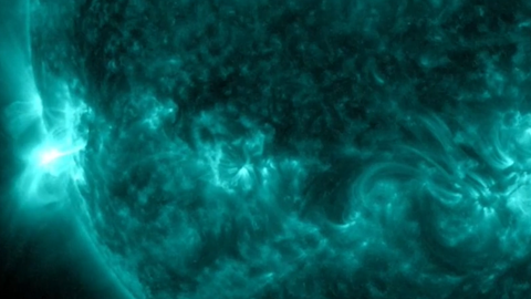 Sun fires off powerful eruption that may spark auroras on Mars | Space