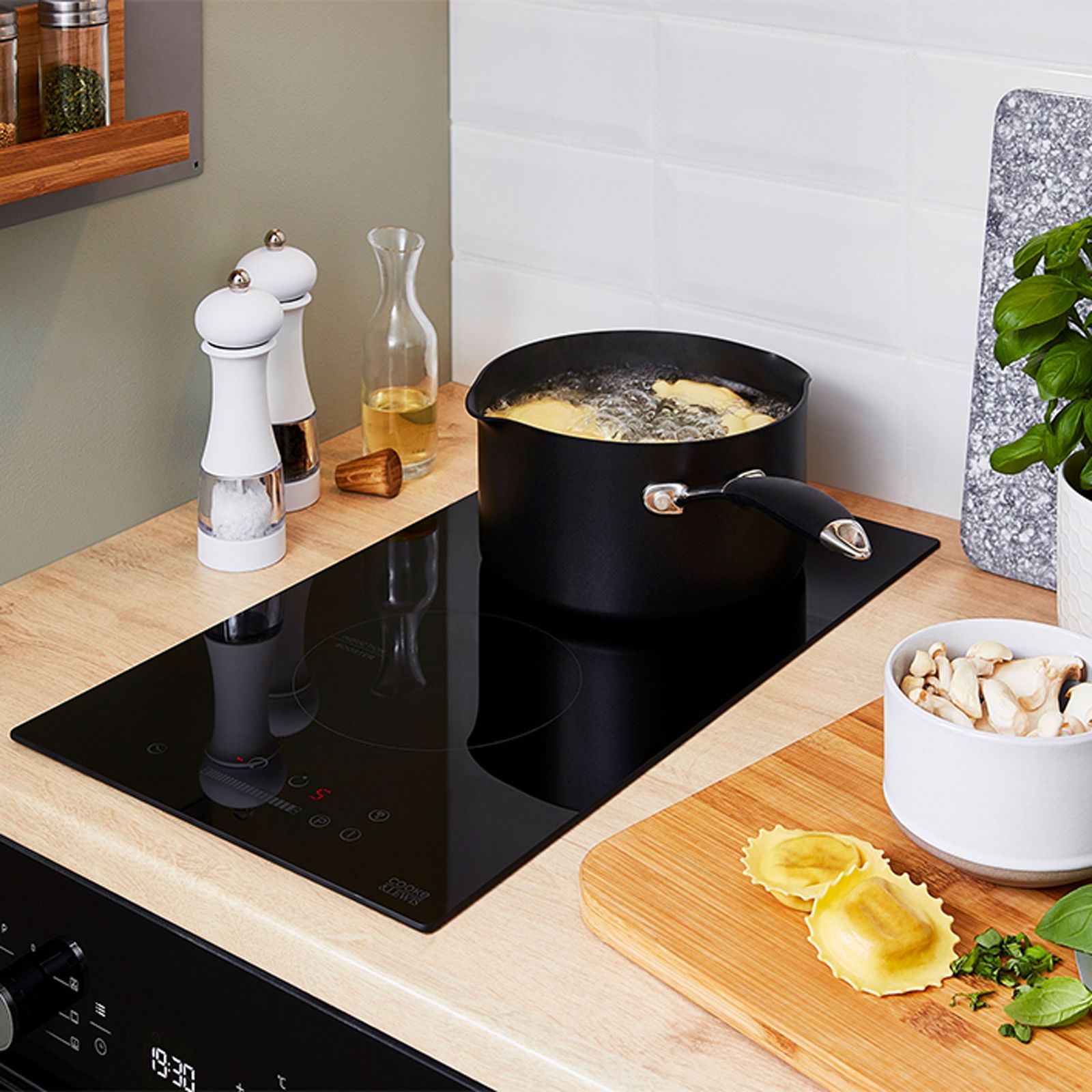 How to clean an induction hob - the best way to keep it sparkling ...